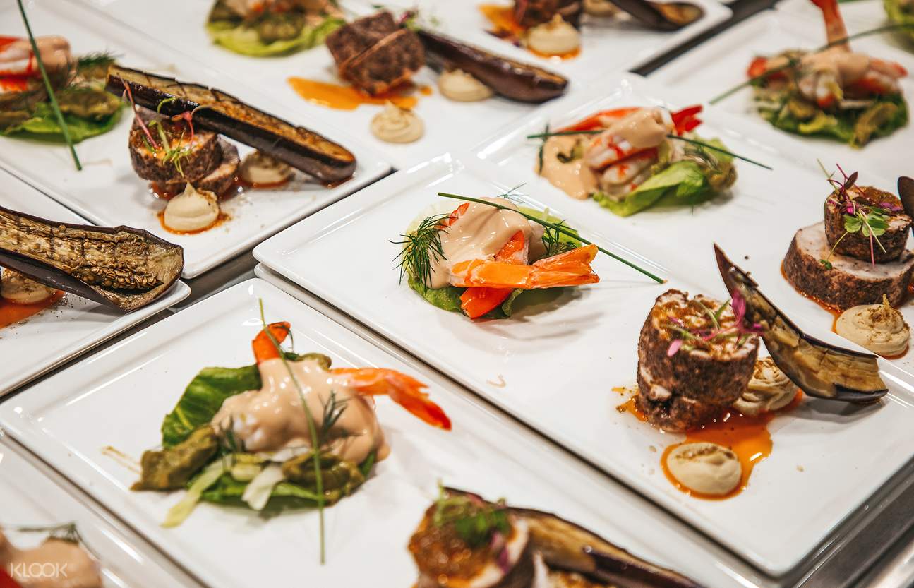 Vivid Festival 3-course Fine Dining Dinner Cruise by Journey Beyond ...